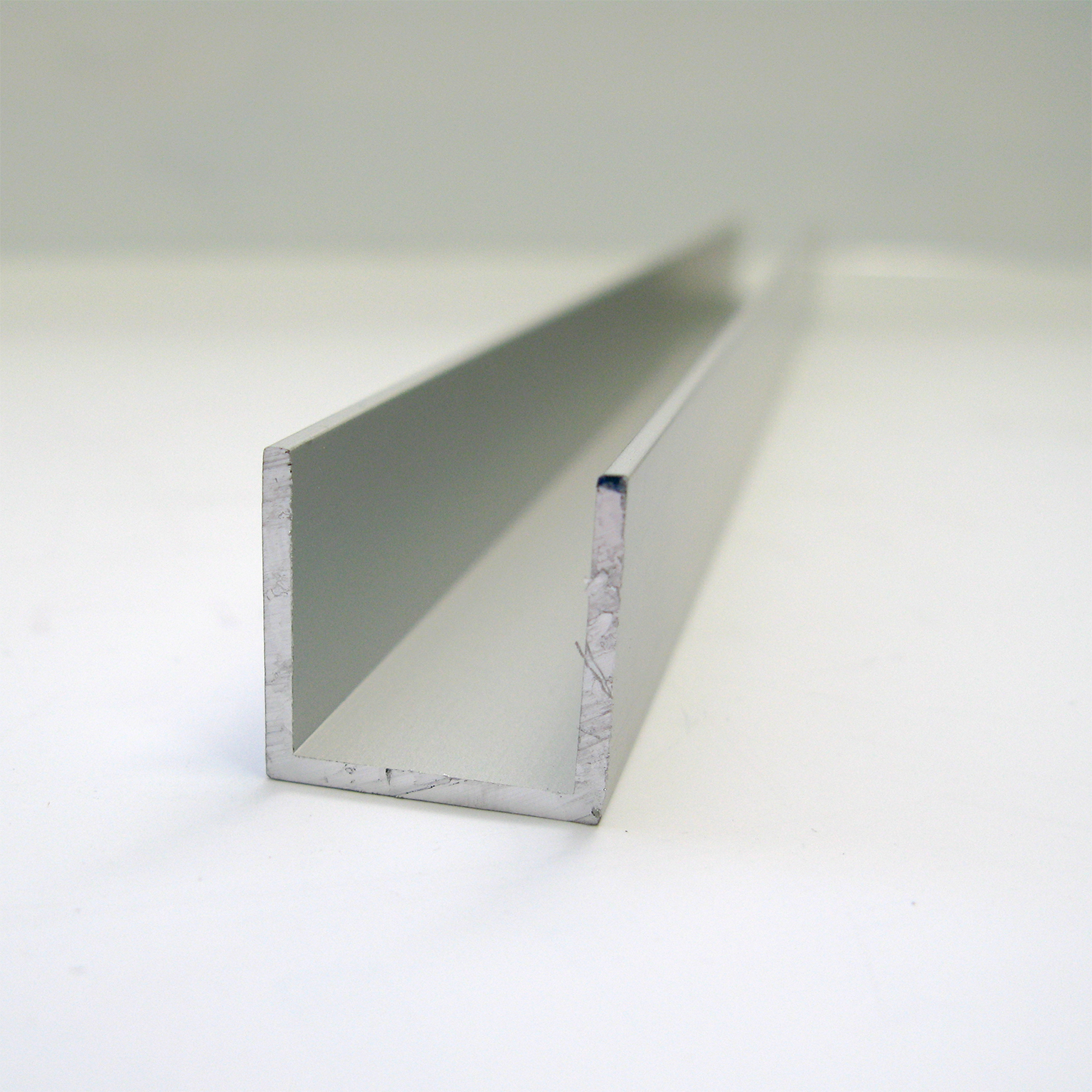 Aluminium End Cap 10mm 6.5m - JR Store